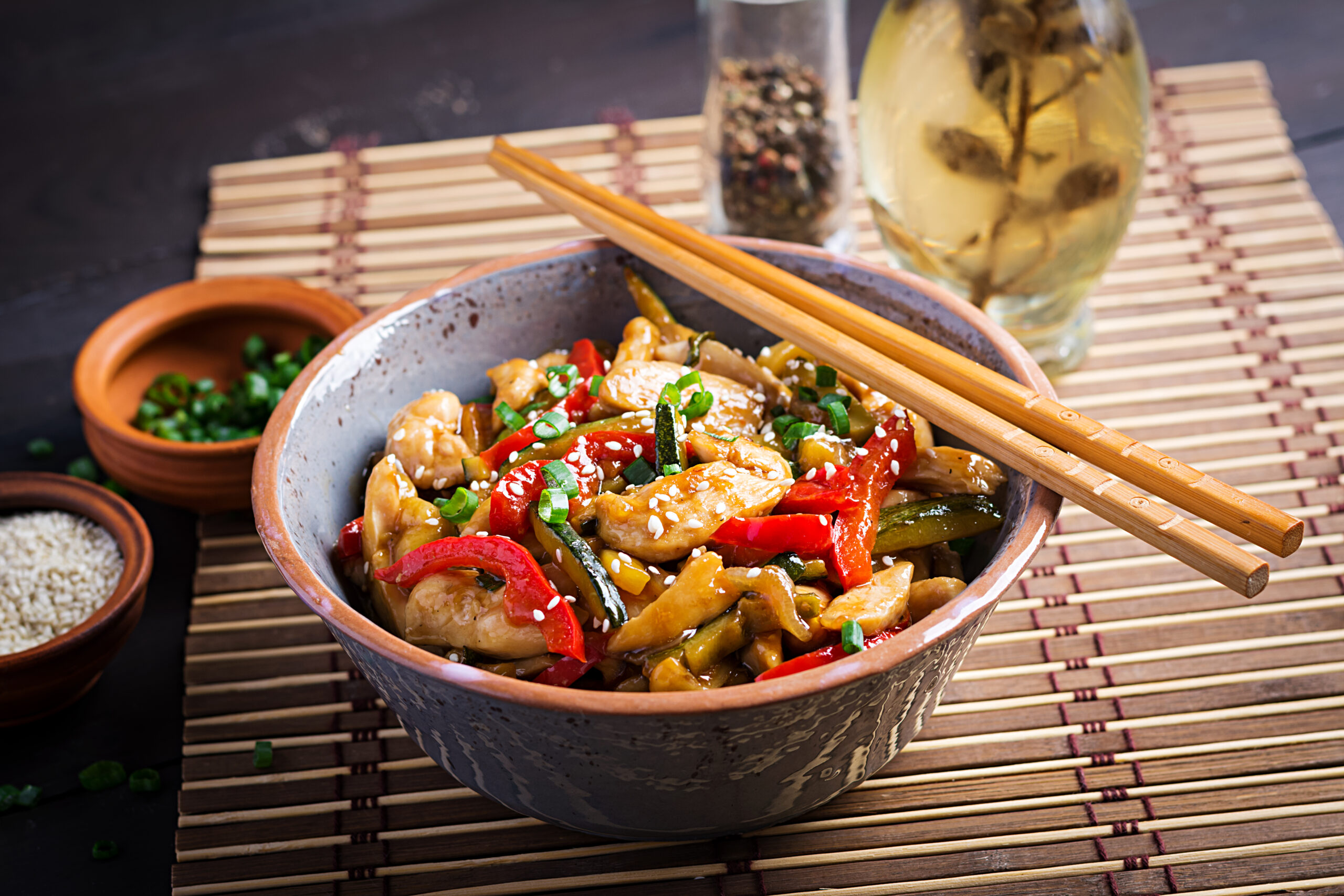 Authentic Hakka cuisine in Brampton| Best Indo-Chinese restaurant